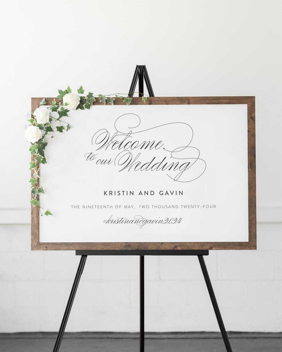 Script Elegance Welcome Signs | Shine Wedding Invitations